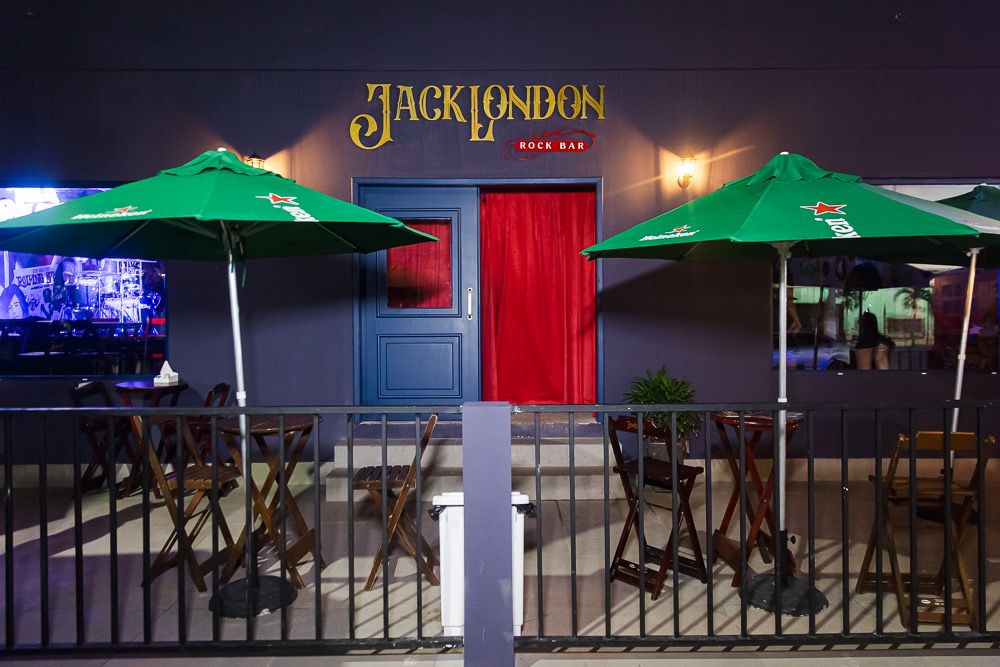 Jack London Rock Bar: reduto dos amantes de rock na Barra da Tijuca ...